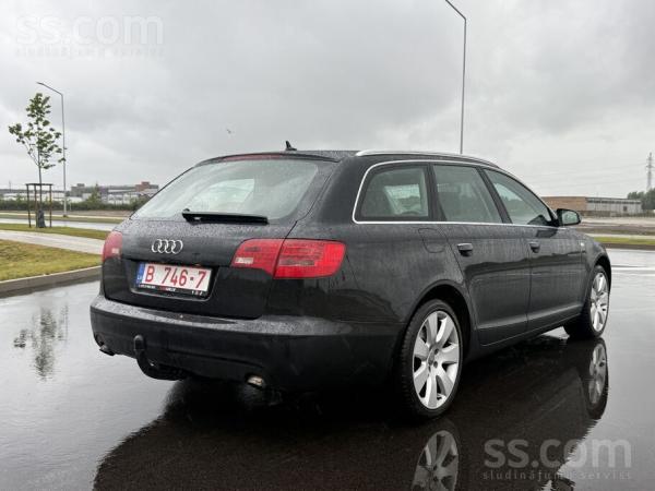 Black Audi A6 2005 in Liepaja, with an engine capacity of 3.00 L and mileage of 348 thousand km for 3900 €, photo 4 on AUTOMOTO.COM.LV