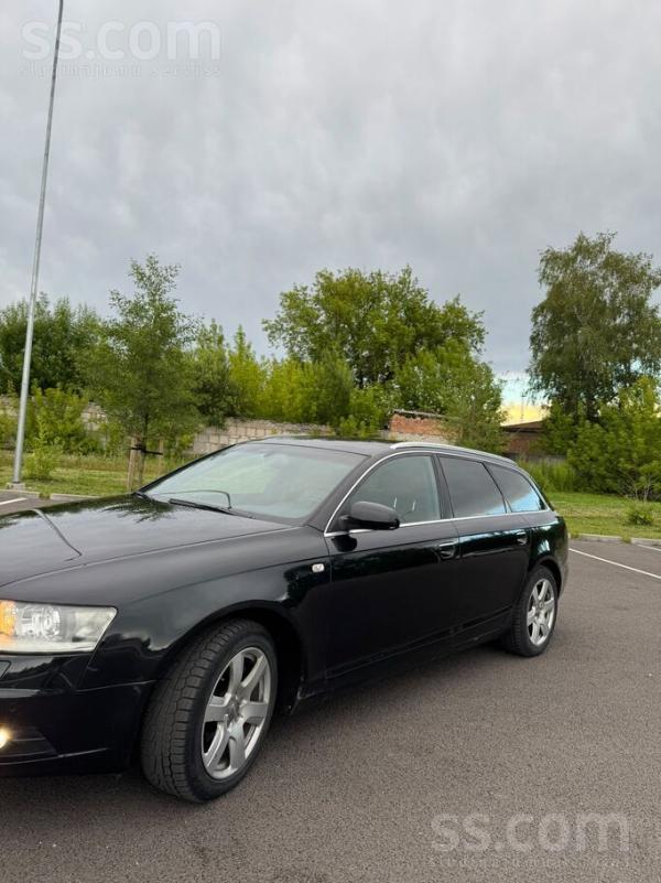 Black Audi A6 2005 in Jelgava, with an engine capacity of 3.00 L and mileage of 301 thousand km for 3400 €, photo 2 on AUTOMOTO.COM.LV