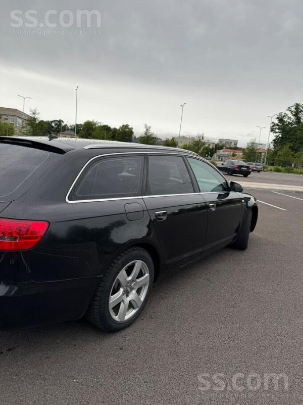Black Audi A6 2005 in Jelgava, with an engine capacity of 3.00 L and mileage of 301 thousand km for 3400 €, photo 4 on AUTOMOTO.COM.LV