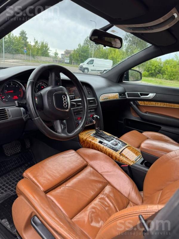 Black Audi A6 2005 in Jelgava, with an engine capacity of 3.00 L and mileage of 301 thousand km for 3400 €, photo 6 on AUTOMOTO.COM.LV