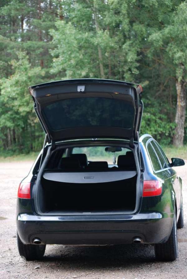 Melns Audi A6 2005 Radviliškis, ar dzinēja tilpumu 2.97 L un nobraukumu 375 tūkst. km par 3500 €, foto 8 vietnē AUTOMOTO.COM.LV