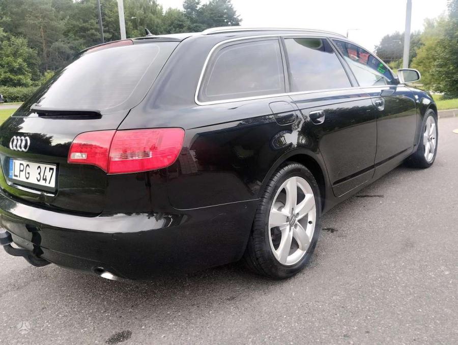 Black Audi A6 2005 in Vilnius, with an engine capacity of 2.97 L and mileage of 377 thousand km for 2450 €, photo 10 on AUTOMOTO.COM.LV