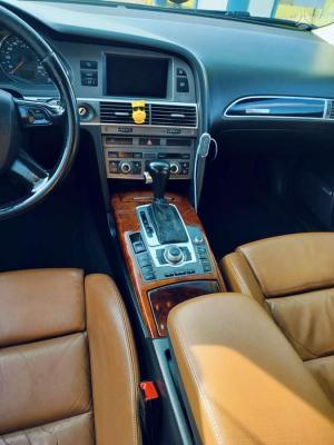 Black Audi A6 2005 in Vilnius, with an engine capacity of 2.97 L and mileage of 377 thousand km for 2450 €, photo 26 on AUTOMOTO.COM.LV