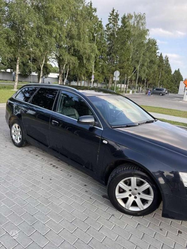 Черный Ауди А6 2005 в Вильнюс, объемом двигателя 2.70 л и пробегом 346 тыс. км за 1500 €, фото 2 на AUTOMOTO.COM.LV