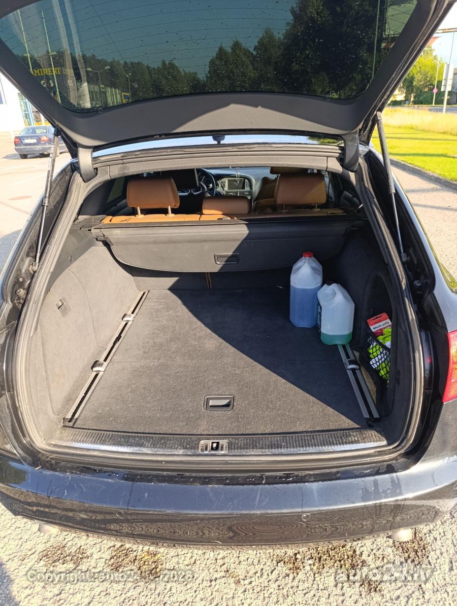 Melns Audi A6 2005 Pērnava, ar dzinēja tilpumu 3.00 L un nobraukumu 445 tūkst. km par 3499 €, foto 16 vietnē AUTOMOTO.COM.LV