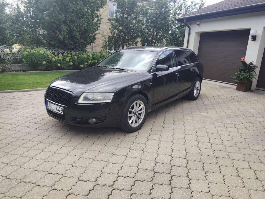 Melns Audi A6 2005 Panevēža, ar dzinēja tilpumu 2.70 L un nobraukumu 416 tūkst. km par 1400 €, foto 3 vietnē AUTOMOTO.COM.LV