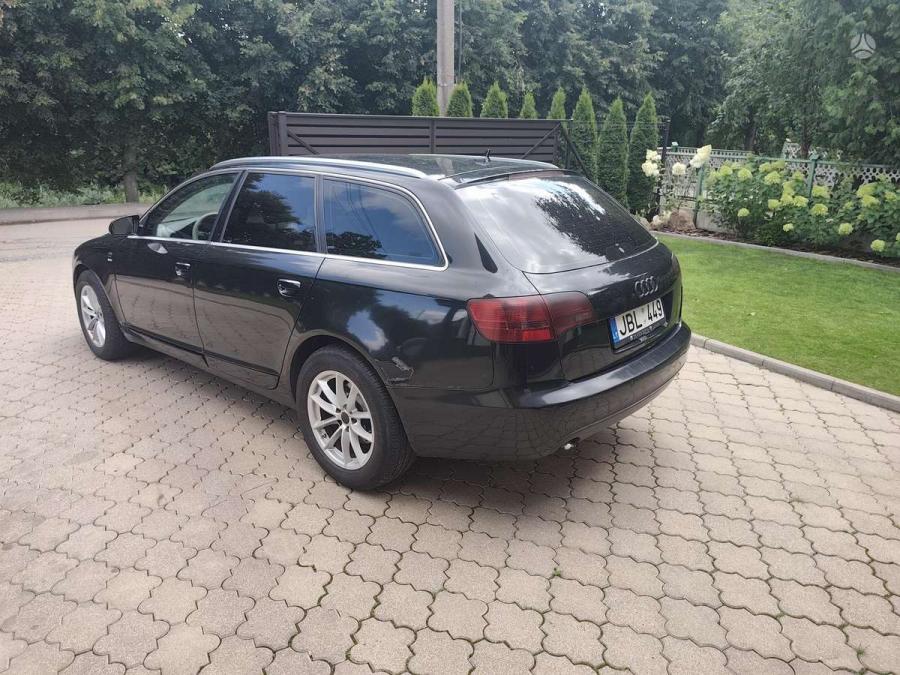 Melns Audi A6 2005 Panevēža, ar dzinēja tilpumu 2.70 L un nobraukumu 416 tūkst. km par 1400 €, foto 5 vietnē AUTOMOTO.COM.LV