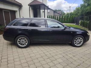 Melns Audi A6 2005 Panevēža, ar dzinēja tilpumu 2.70 L un nobraukumu 416 tūkst. km par 1400 €, foto 8 vietnē AUTOMOTO.COM.LV
