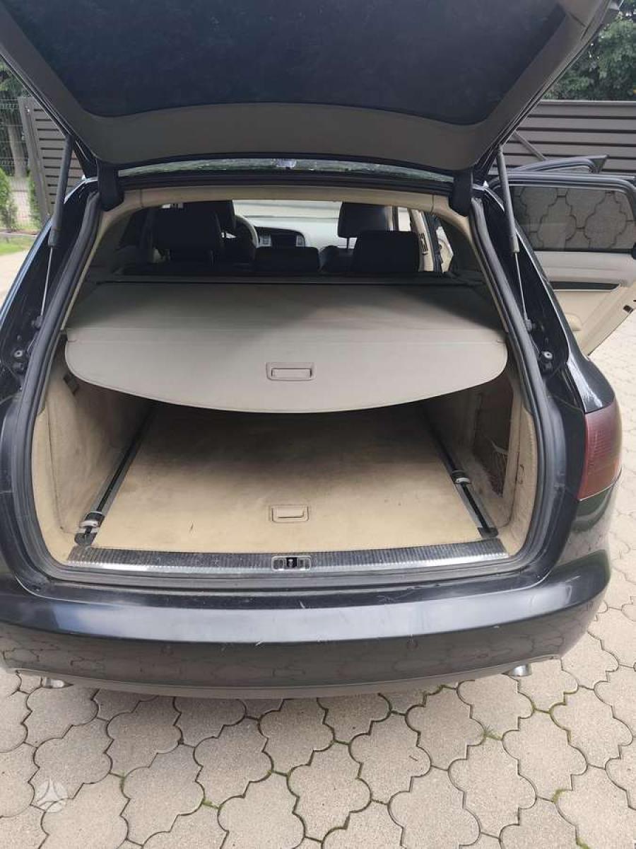 Melns Audi A6 2005 Panevēža, ar dzinēja tilpumu 2.70 L un nobraukumu 416 tūkst. km par 1400 €, foto 11 vietnē AUTOMOTO.COM.LV