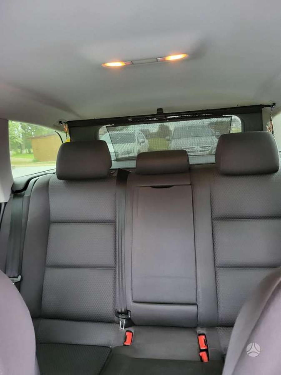 Black Audi A6 2005 in Telschi, with an engine capacity of 2.00 L and mileage of 308 thousand km for 2600 €, photo 6 on AUTOMOTO.COM.LV