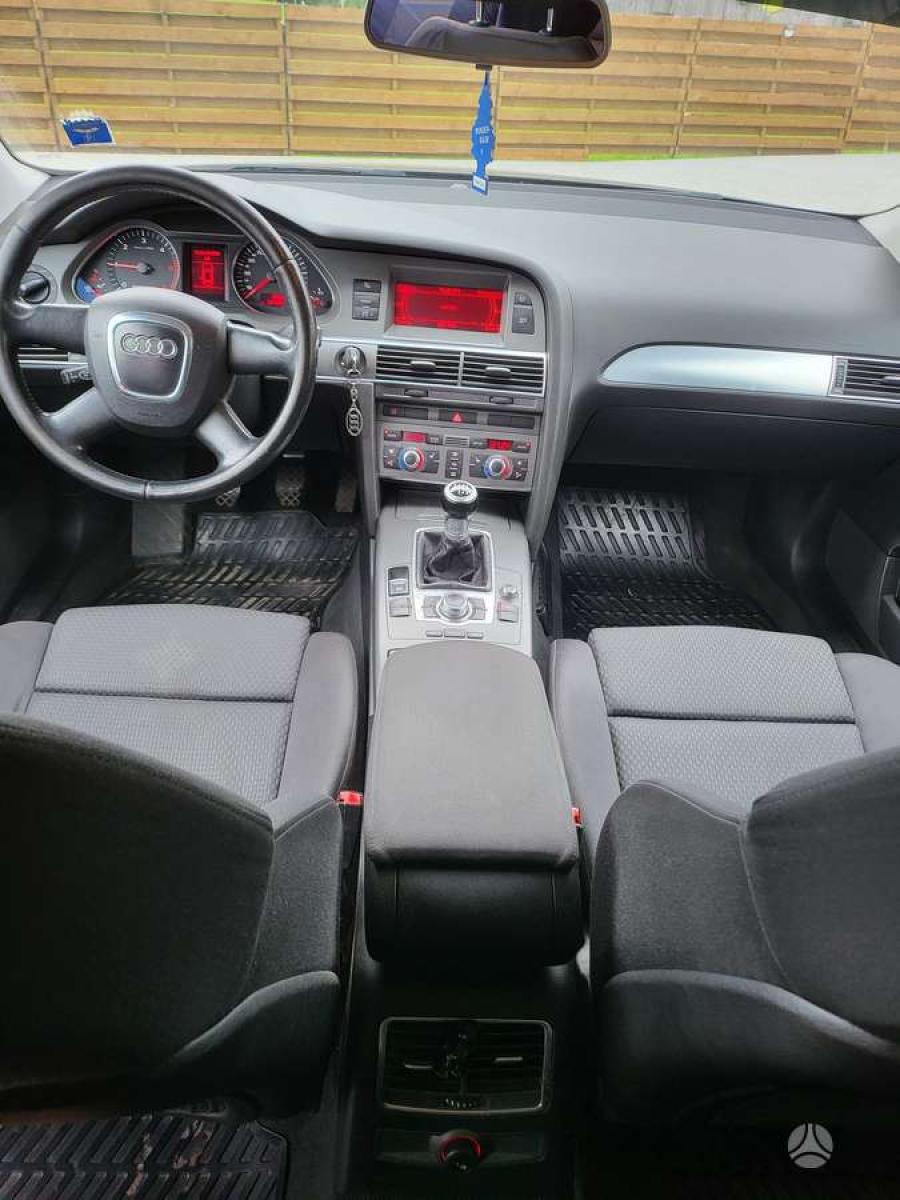 Black Audi A6 2005 in Telschi, with an engine capacity of 2.00 L and mileage of 308 thousand km for 2600 €, photo 7 on AUTOMOTO.COM.LV