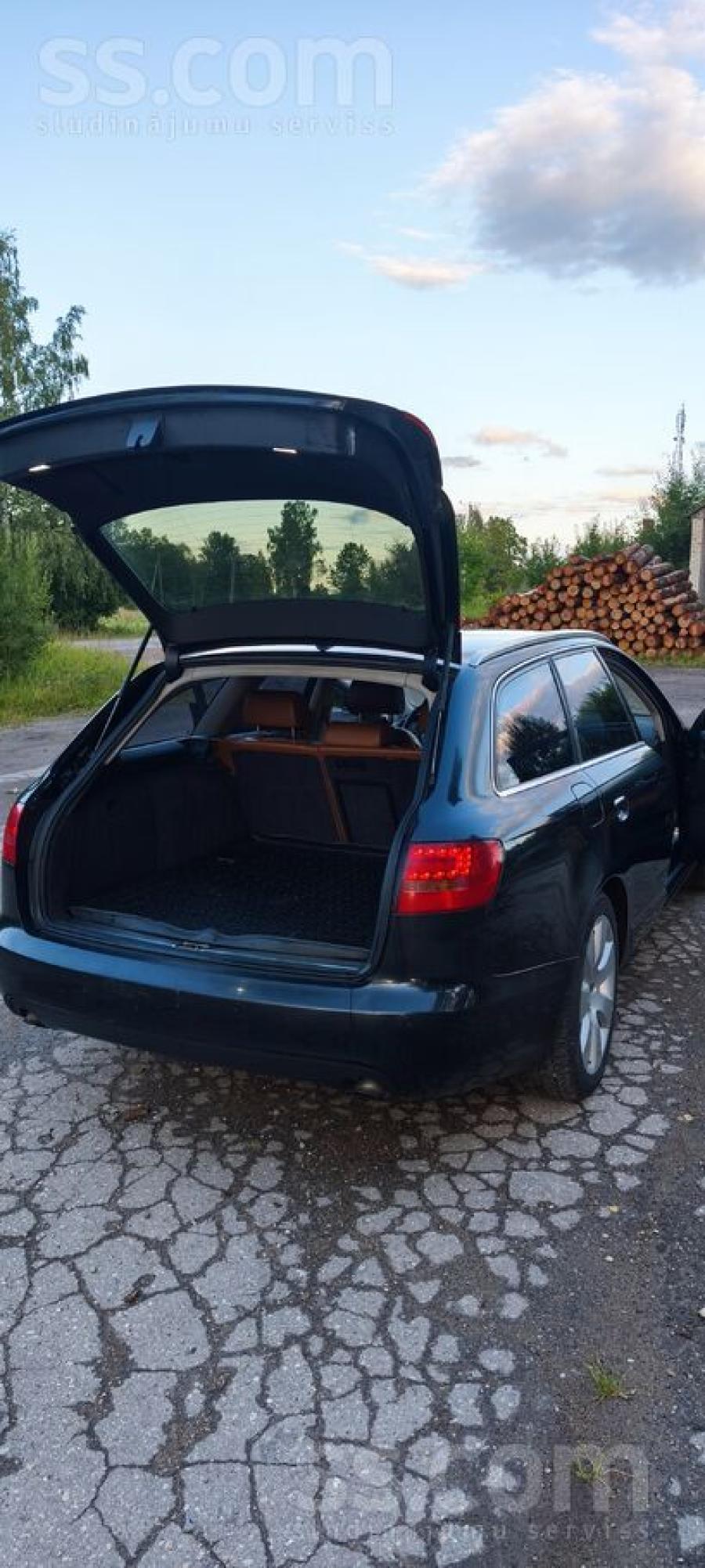 Melns Audi A6 2005 Ogre, ar dzinēja tilpumu 3.00 L un nobraukumu 434 tūkst. km par 2800 €, foto 4 vietnē AUTOMOTO.COM.LV