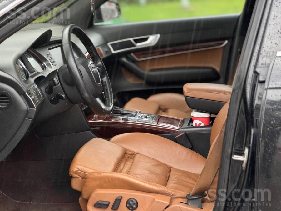 Black Audi A6 2005 in Riga, with an engine capacity of 3.00 L and mileage of 369 thousand km for 2250 €, photo 8 on AUTOMOTO.COM.LV