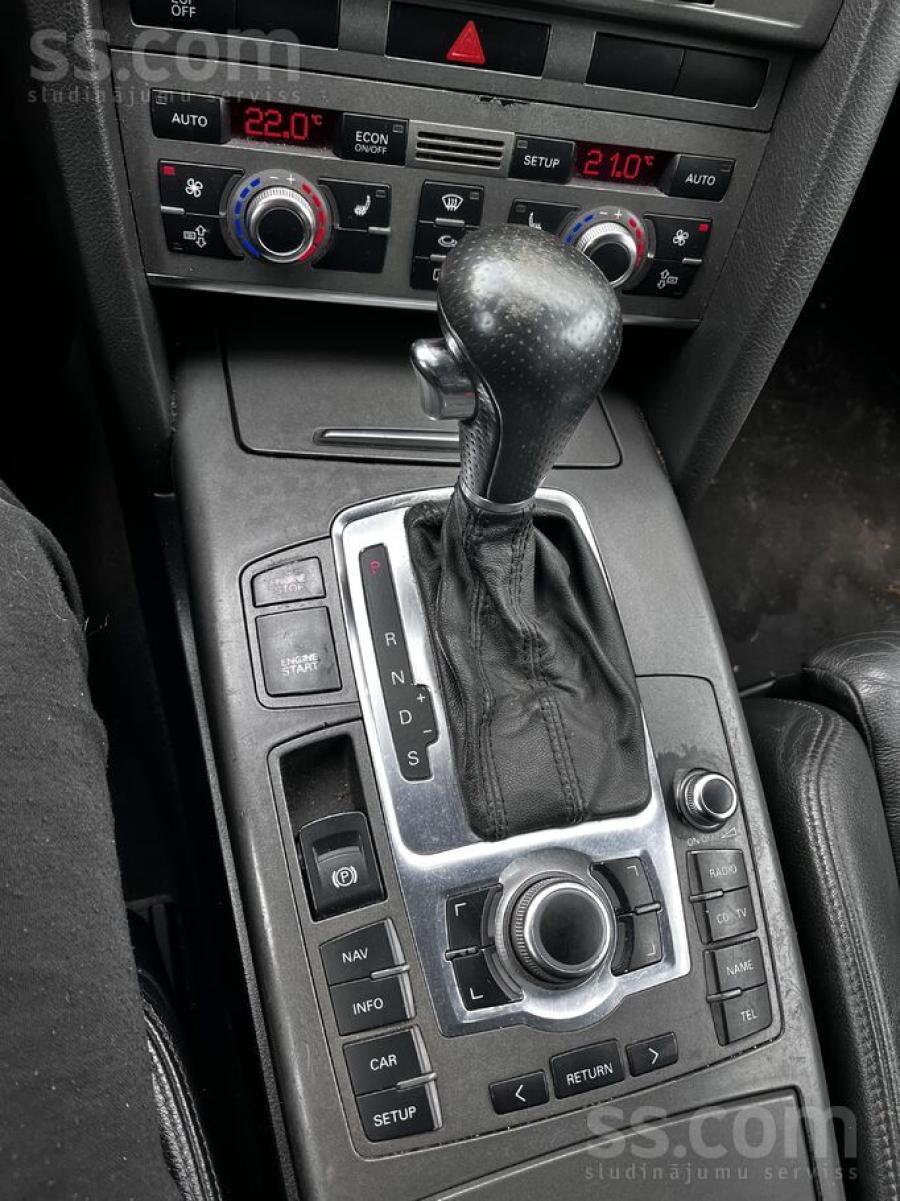 Melns Audi A6 2005 Kuldīga, ar dzinēja tilpumu 3.00 L un nobraukumu 385 tūkst. km par 1995 €, foto 12 vietnē AUTOMOTO.COM.LV