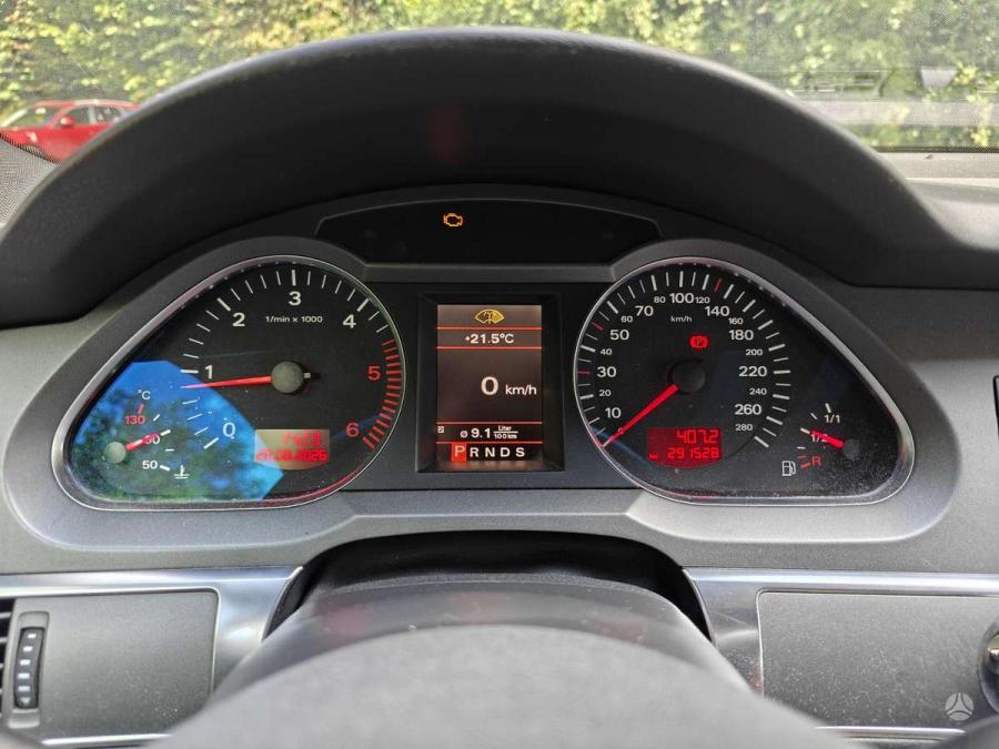 Черный Ауди А6 2005 в Вильнюс, объемом двигателя 2.97 л и пробегом 292 тыс. км за 3200 €, фото 14 на AUTOMOTO.COM.LV