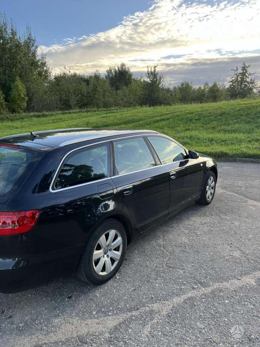 Black Audi A6 2005 in Kaunas, with an engine capacity of 2.39 L and mileage of 268 thousand km for 2000 €, photo 17 on AUTOMOTO.COM.LV