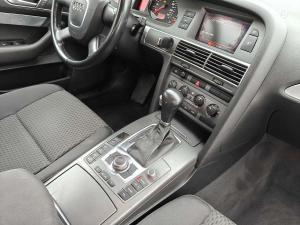 Melns Audi A6 2006 Viļņa, ar dzinēja tilpumu 2.39 L un nobraukumu 318 tūkst. km par 1850 €, foto 11 vietnē AUTOMOTO.COM.LV