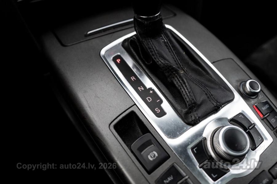 Melns Audi A6 2006 Tallina, ar dzinēja tilpumu 2.70 L un nobraukumu 399 tūkst. km par 3490 €, foto 17 vietnē AUTOMOTO.COM.LV