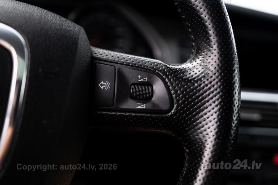 Melns Audi A6 2006 Tallina, ar dzinēja tilpumu 2.70 L un nobraukumu 399 tūkst. km par 3490 €, foto 20 vietnē AUTOMOTO.COM.LV