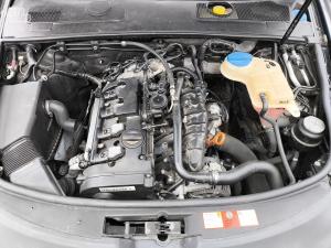 Black Audi A6 2006 in Vilnius, with an engine capacity of 2.00 L and mileage of 248 thousand km for 3200 €, photo 12 on AUTOMOTO.COM.LV