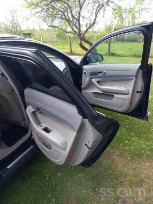 Black Audi A6 2006 in Tukums, with an engine capacity of 3.00 L and mileage of 400 thousand km for 1550 €, photo 7 on AUTOMOTO.COM.LV