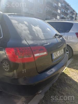 Melns Audi A6 2006 Rīga, ar dzinēja tilpumu 3.00 L un nobraukumu 372 tūkst. km par 2300 €, foto 4 vietnē AUTOMOTO.COM.LV