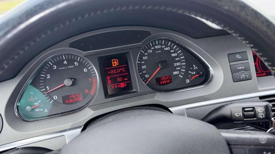 Melns Audi A6 2006 Jonava, ar dzinēja tilpumu 2.39 L un nobraukumu 235 tūkst. km par 2600 €, foto 8 vietnē AUTOMOTO.COM.LV