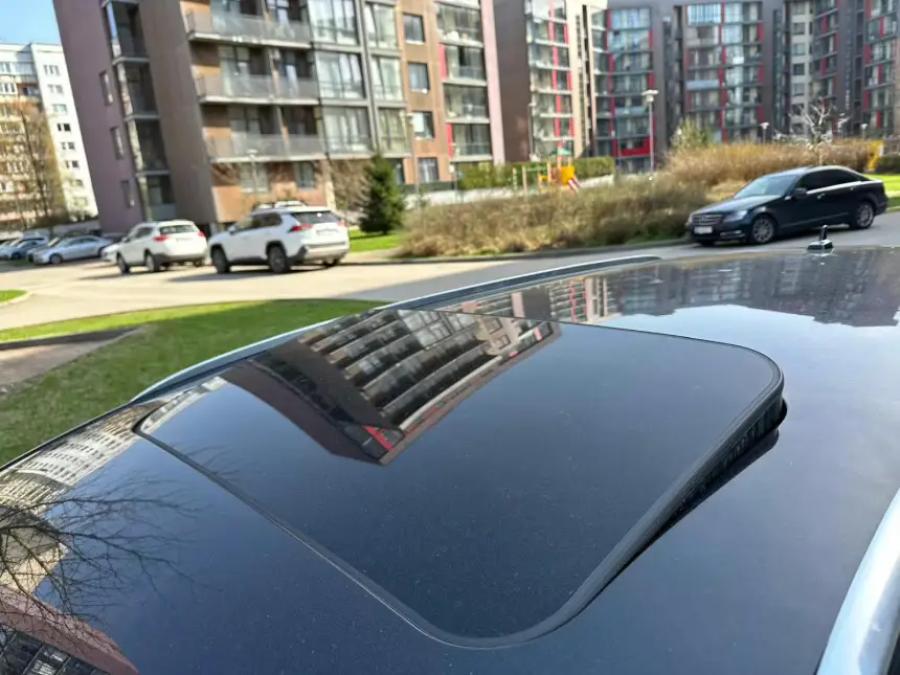 Black Audi A6 2006 in Riga, with an engine capacity of 3.00 L and mileage of 306 thousand km for 3990 €, photo 16 on AUTOMOTO.COM.LV