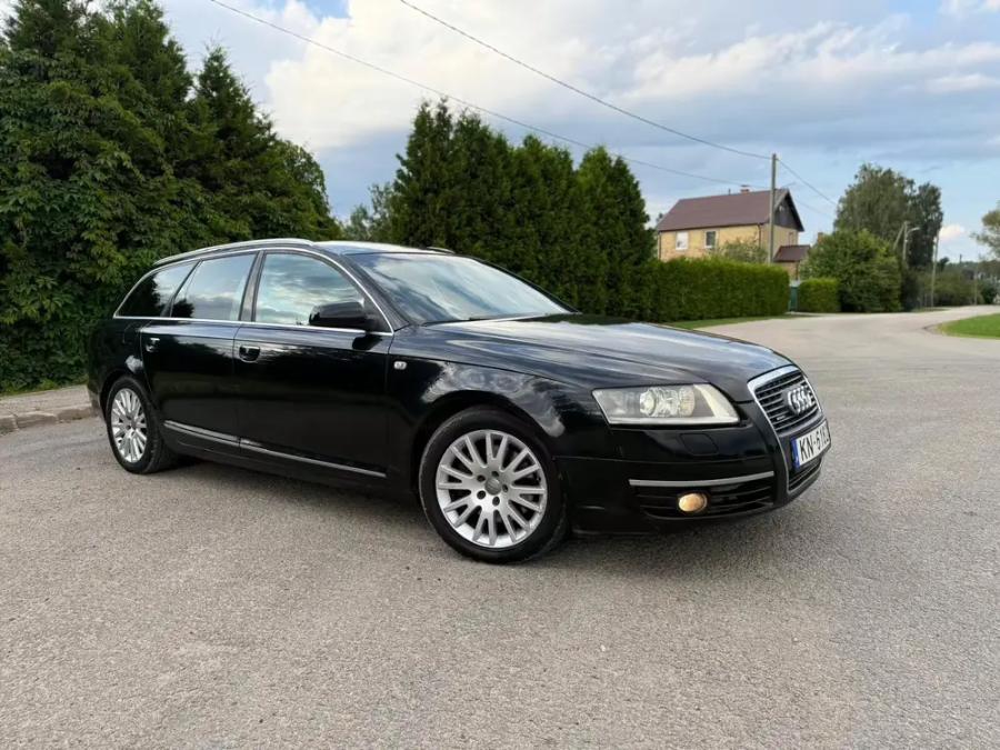 Black Audi A6 2006 in Riga, with an engine capacity of 3.00 L and mileage of 370 thousand km for 2900 €, photo 4 on AUTOMOTO.COM.LV