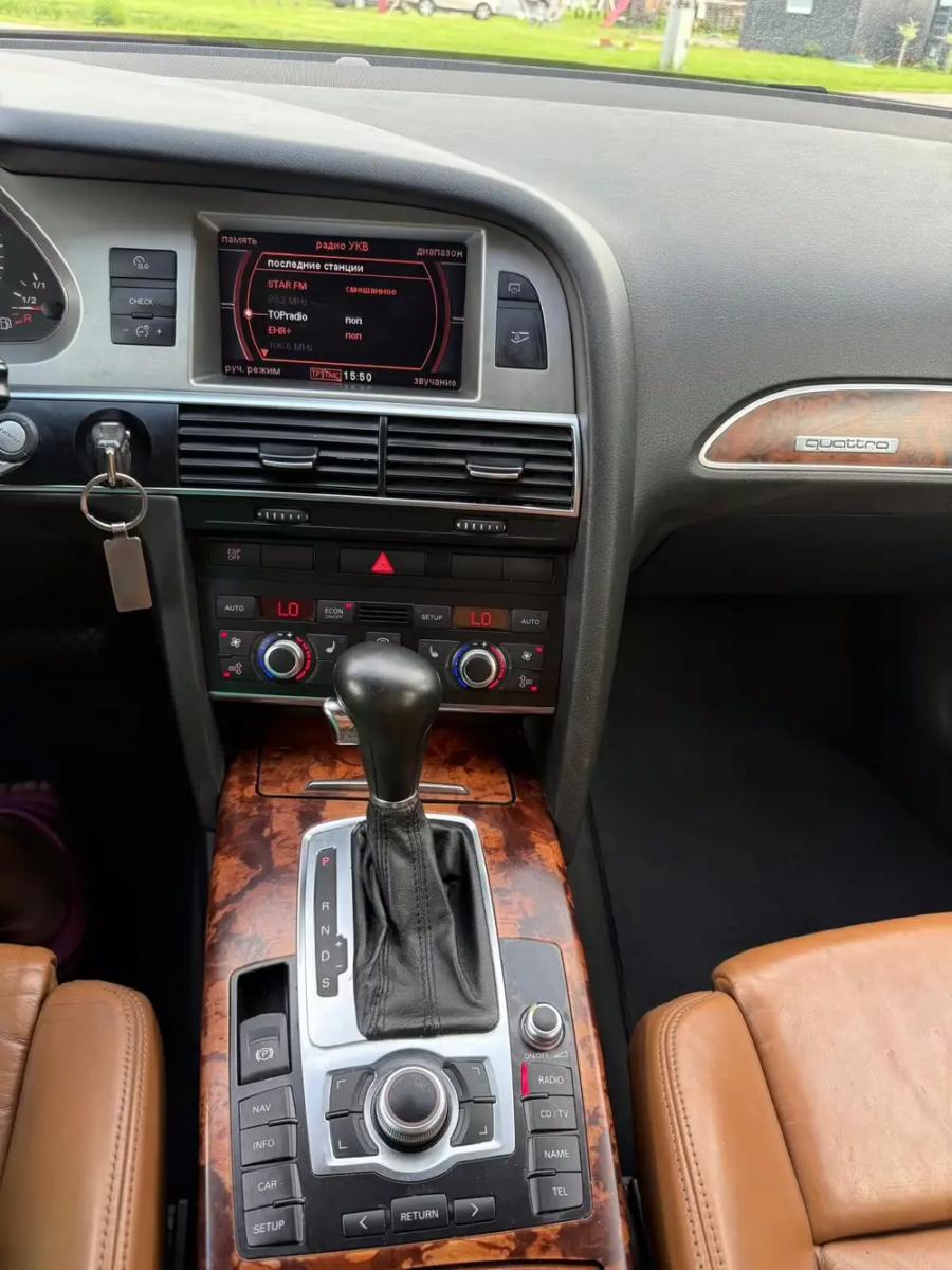 Black Audi A6 2006 in Riga, with an engine capacity of 3.00 L and mileage of 370 thousand km for 2900 €, photo 15 on AUTOMOTO.COM.LV