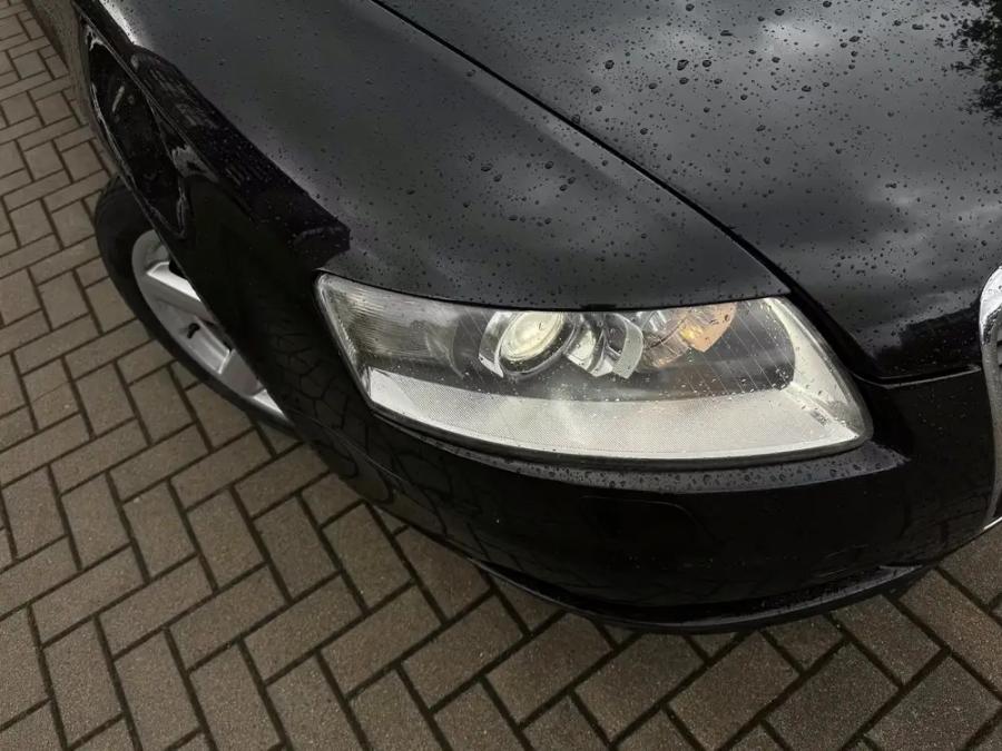 Black Audi A6 2006 in Riga, with an engine capacity of 3.00 L and mileage of 267 thousand km for 4690 €, photo 4 on AUTOMOTO.COM.LV
