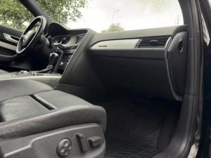 Black Audi A6 2006 in Riga, with an engine capacity of 3.00 L and mileage of 267 thousand km for 4690 €, photo 12 on AUTOMOTO.COM.LV