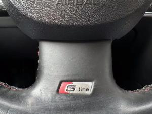 Black Audi A6 2006 in Riga, with an engine capacity of 3.00 L and mileage of 267 thousand km for 4690 €, photo 25 on AUTOMOTO.COM.LV
