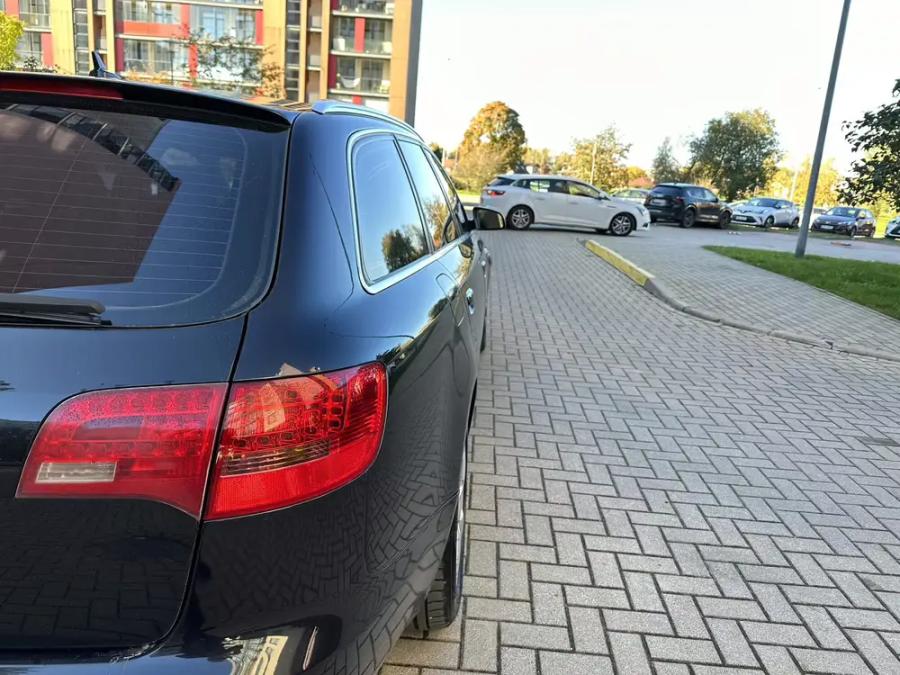 Black Audi A6 2006 in Riga, with an engine capacity of 3.00 L and mileage of 246 thousand km for 3390 €, photo 11 on AUTOMOTO.COM.LV