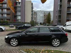 Black Audi A6 2006 in Riga, with an engine capacity of 3.00 L and mileage of 289 thousand km for 4390 €, photo 5 on AUTOMOTO.COM.LV