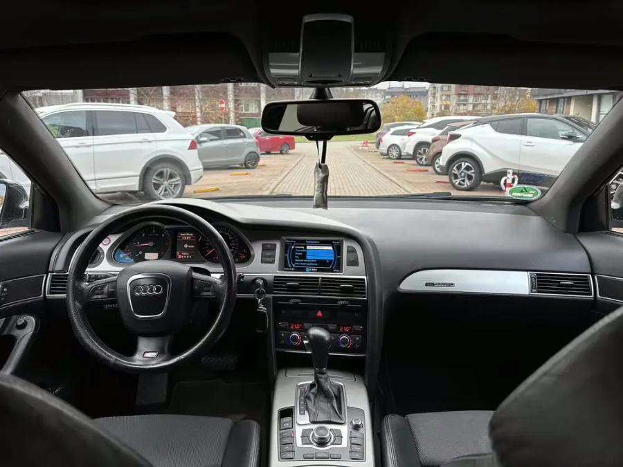 Black Audi A6 2006 in Riga, with an engine capacity of 3.00 L and mileage of 289 thousand km for 4390 €, photo 15 on AUTOMOTO.COM.LV
