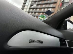Black Audi A6 2006 in Riga, with an engine capacity of 3.00 L and mileage of 289 thousand km for 4390 €, photo 27 on AUTOMOTO.COM.LV
