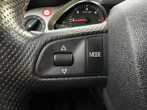Black Audi A6 2006 in Riga, with an engine capacity of 3.00 L and mileage of 289 thousand km for 4390 €, photo 32 on AUTOMOTO.COM.LV