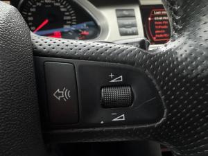 Black Audi A6 2006 in Riga, with an engine capacity of 3.00 L and mileage of 396 thousand km for 4990 €, photo 19 on AUTOMOTO.COM.LV