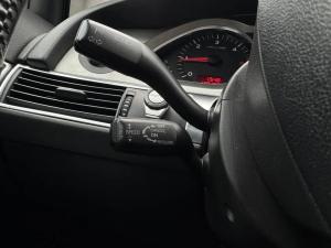 Black Audi A6 2006 in Riga, with an engine capacity of 3.00 L and mileage of 396 thousand km for 4990 €, photo 20 on AUTOMOTO.COM.LV