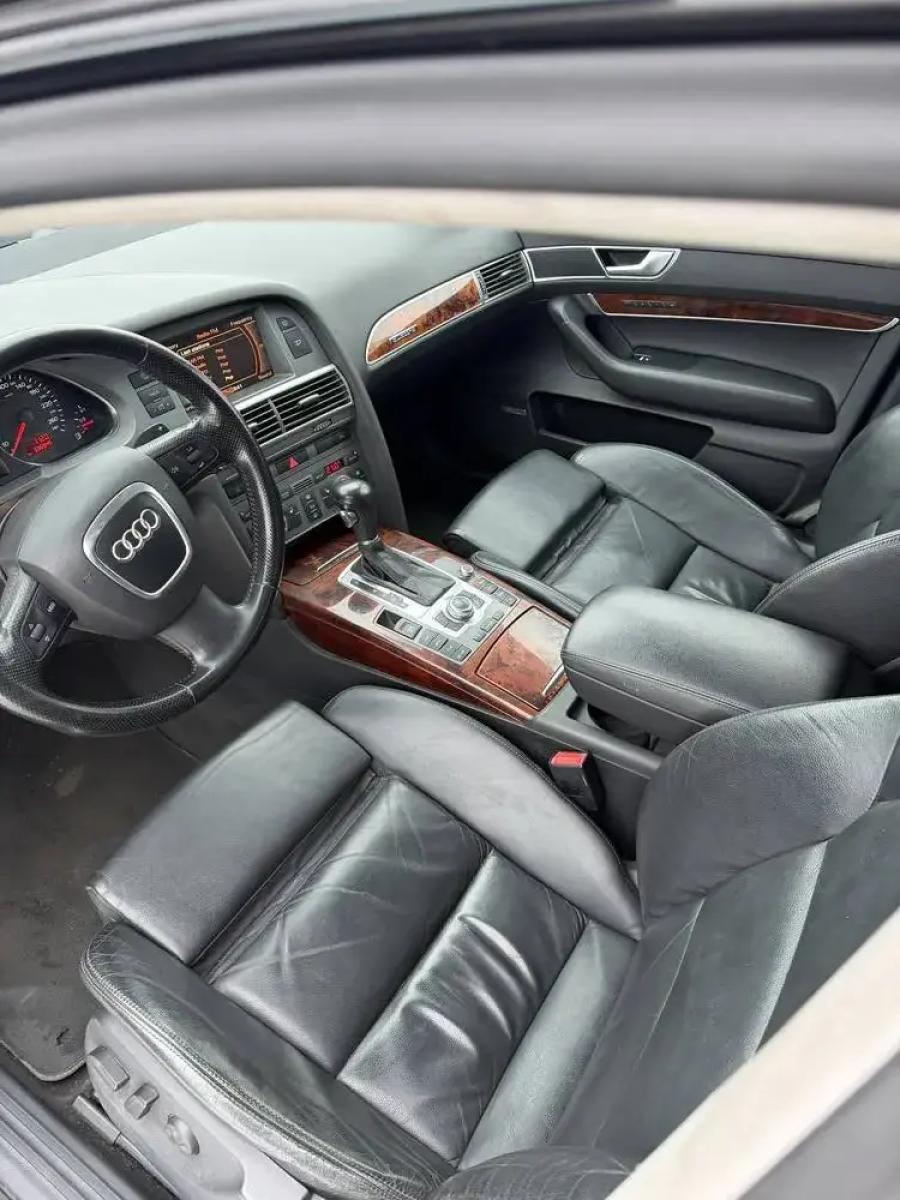 Черный Ауди А6 2006 в Вентспилс, объемом двигателя 3.00 л и пробегом 337 тыс. км за 3800 €, фото 14 на AUTOMOTO.COM.LV