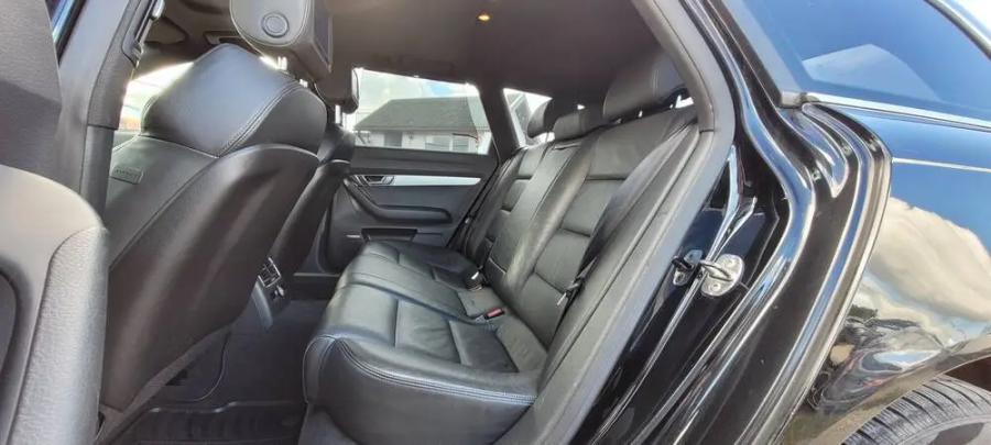 Black Audi A6 2006 in Riga, with an engine capacity of 3.00 L and mileage of 268 thousand km for 3500 €, photo 16 on AUTOMOTO.COM.LV