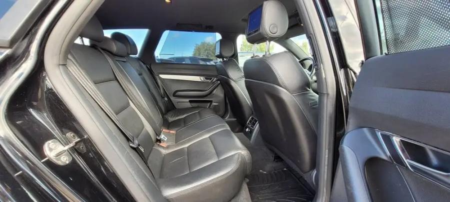 Black Audi A6 2006 in Riga, with an engine capacity of 3.00 L and mileage of 268 thousand km for 3500 €, photo 24 on AUTOMOTO.COM.LV