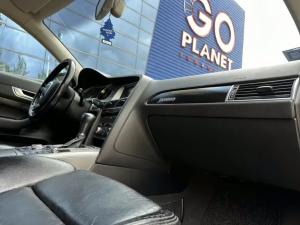 Black Audi A6 2006 in Riga, with an engine capacity of 3.00 L and mileage of 339 thousand km for 3290 €, photo 13 on AUTOMOTO.COM.LV