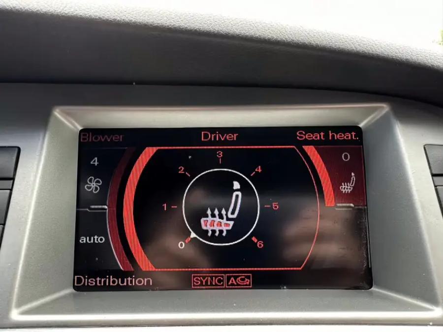 Black Audi A6 2006 in Riga, with an engine capacity of 3.00 L and mileage of 339 thousand km for 3290 €, photo 18 on AUTOMOTO.COM.LV