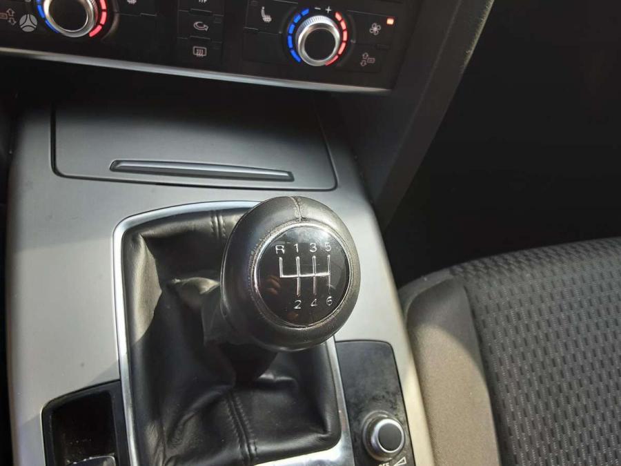Melns Audi A6 2006 Kazlų Rūda, ar dzinēja tilpumu 2.00 L un nobraukumu 393 tūkst. km par 3400 €, foto 15 vietnē AUTOMOTO.COM.LV