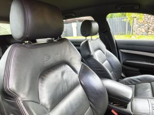 Black Audi A6 2006 in Vilnius, with an engine capacity of 3.00 L and mileage of 365 thousand km for 2400 €, photo 8 on AUTOMOTO.COM.LV