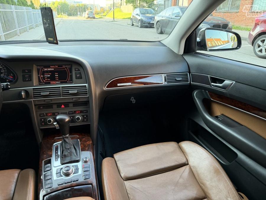 Black Audi A6 2006 in Vilnius, with an engine capacity of 3.00 L and mileage of 480 thousand km for 1999 €, photo 11 on AUTOMOTO.COM.LV