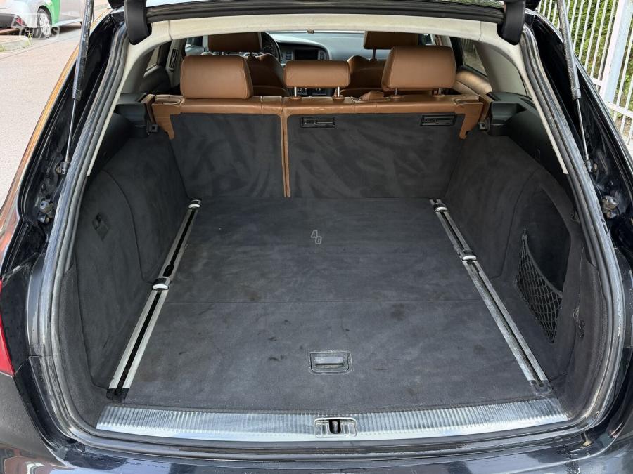 Black Audi A6 2006 in Vilnius, with an engine capacity of 3.00 L and mileage of 480 thousand km for 1999 €, photo 25 on AUTOMOTO.COM.LV
