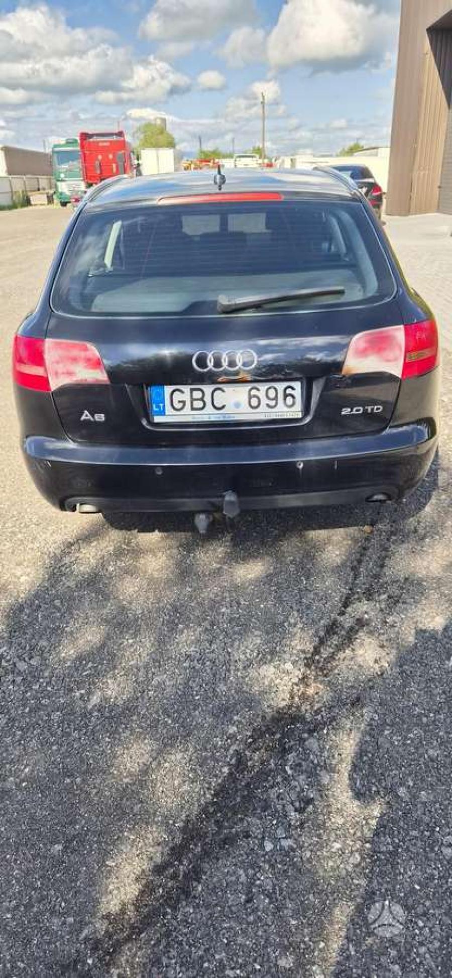 Черный Ауди А6 2006 в Вильнюс, объемом двигателя 1.97 л и пробегом 299 тыс. км за 950 €, фото 5 на AUTOMOTO.COM.LV